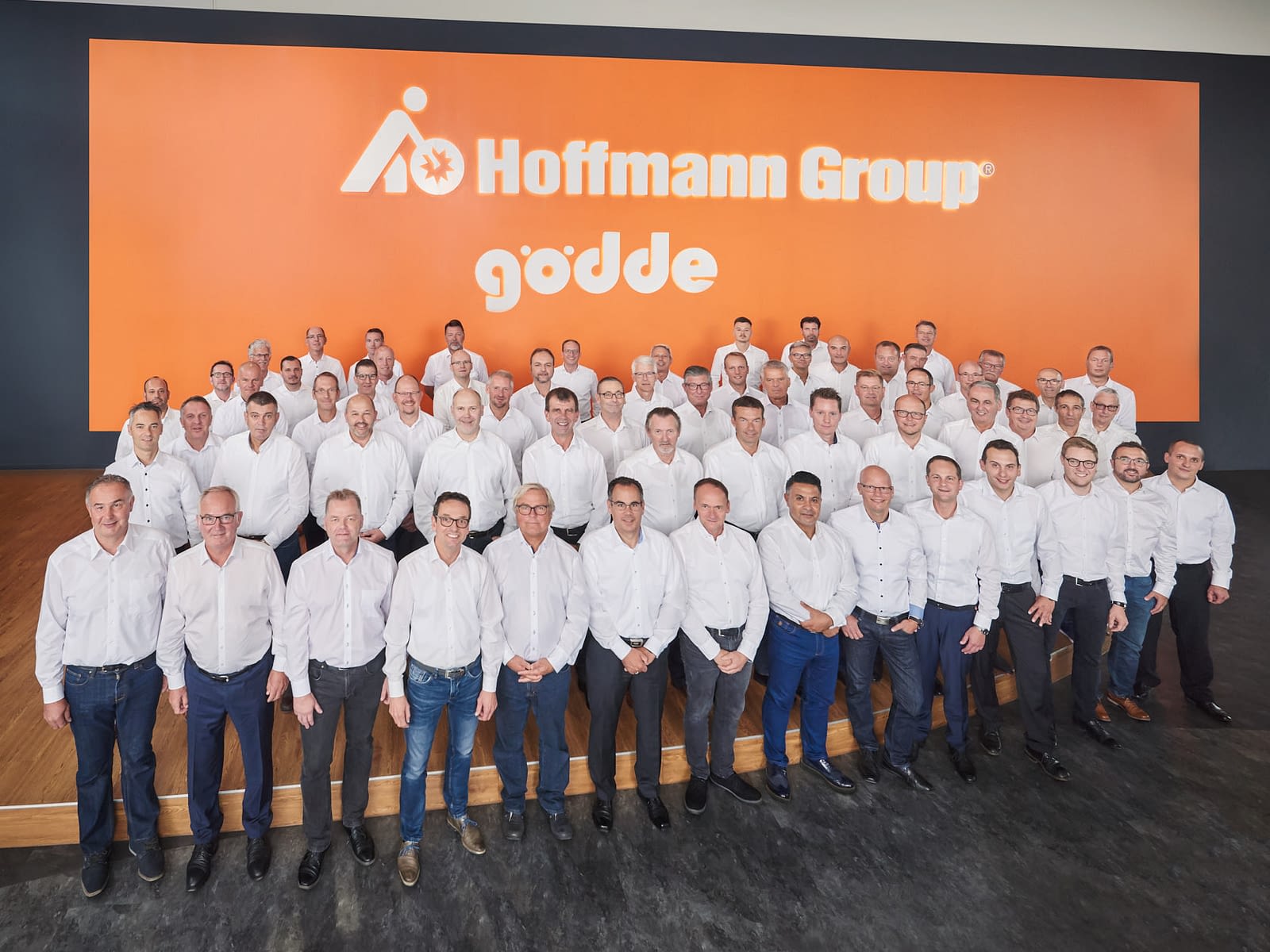 Kreative Bildsprache für Mitarbeiter Porträts & Teamfotos bei Gödde ...